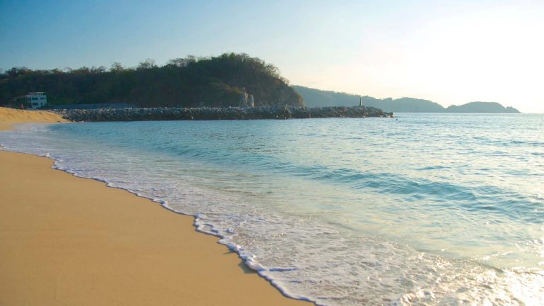 RECORRIDO POR LAS 9 BAHÍAS DE HUATULCO - Destinations
